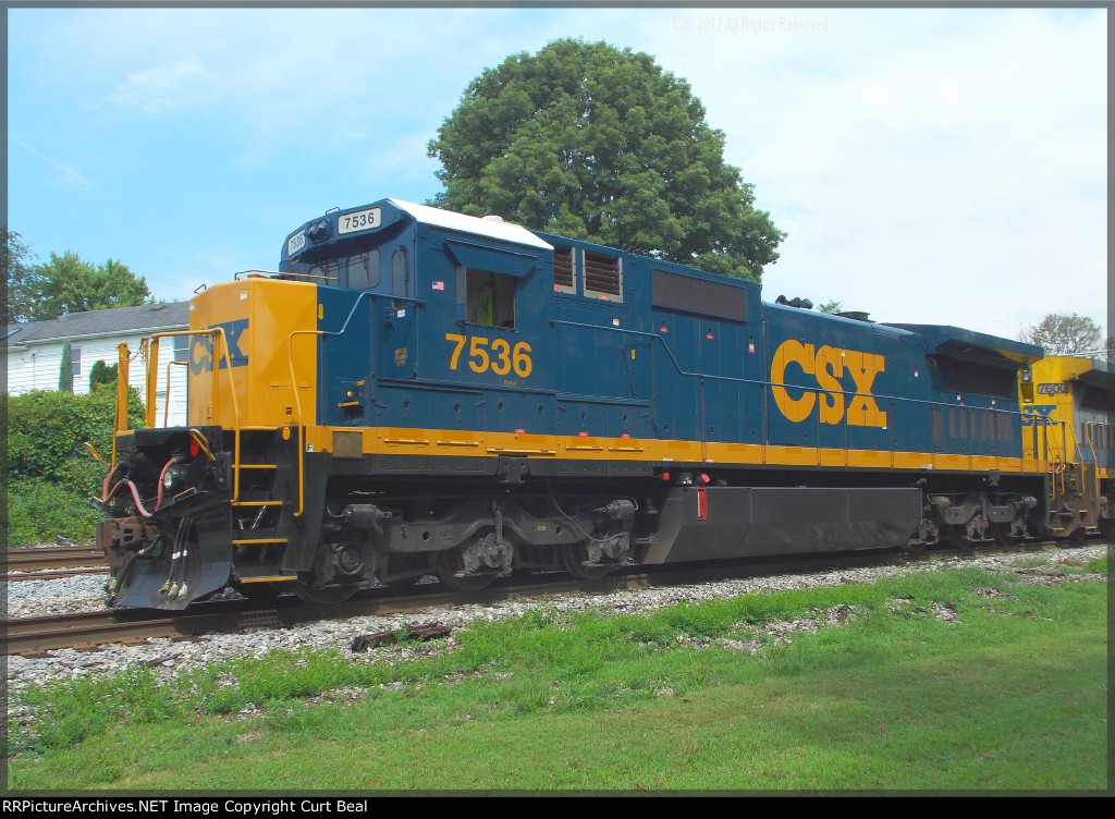 CSX 7536 (2)